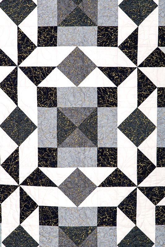 All Wiggly Lap Quilt Kit | ConnectingThreads.com