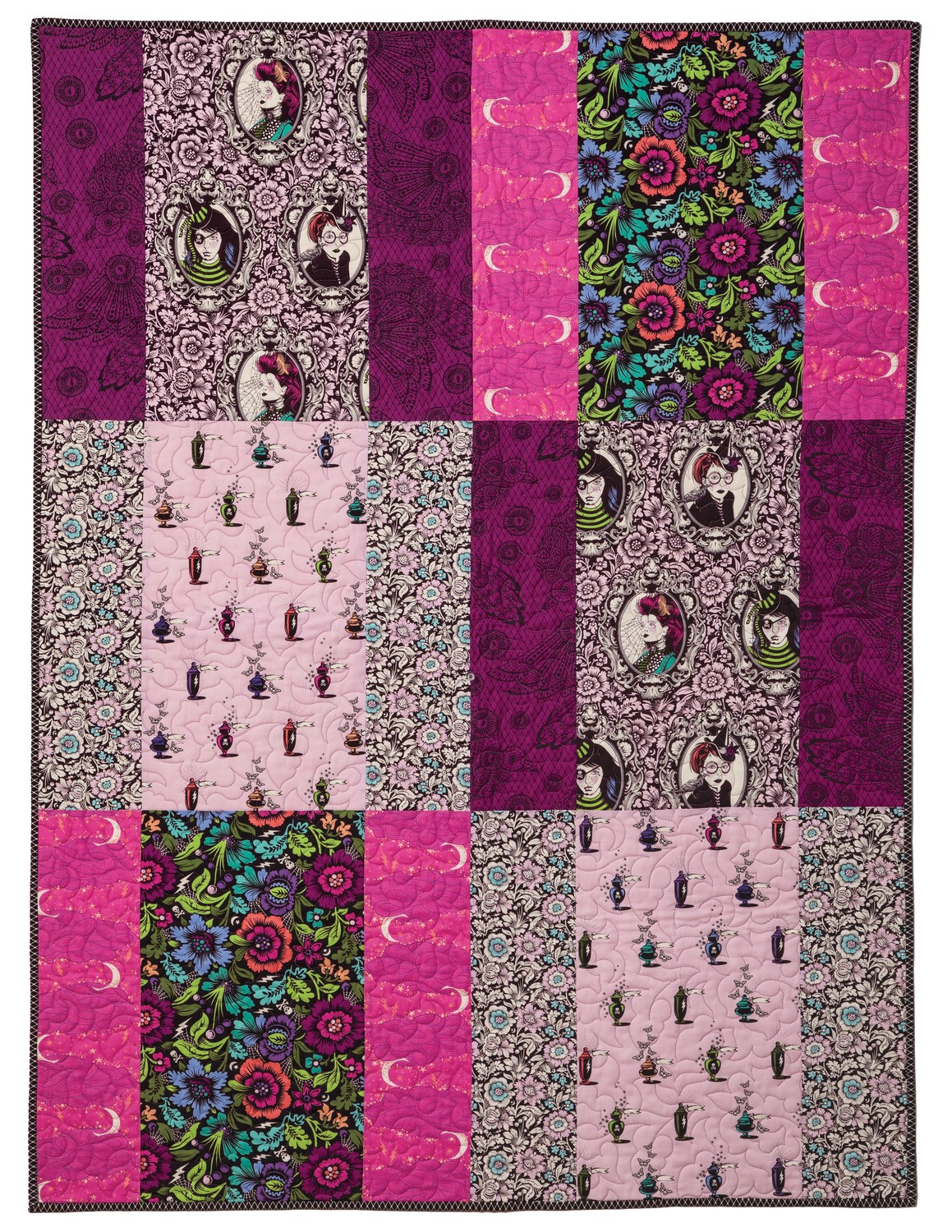 Nightshade (DÃ©ja Vu) - Moonstone Quilt Kit | ConnectingThreads.com