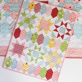 Sweet Stars Mini Quilt Pattern Download | ConnectingThreads.com