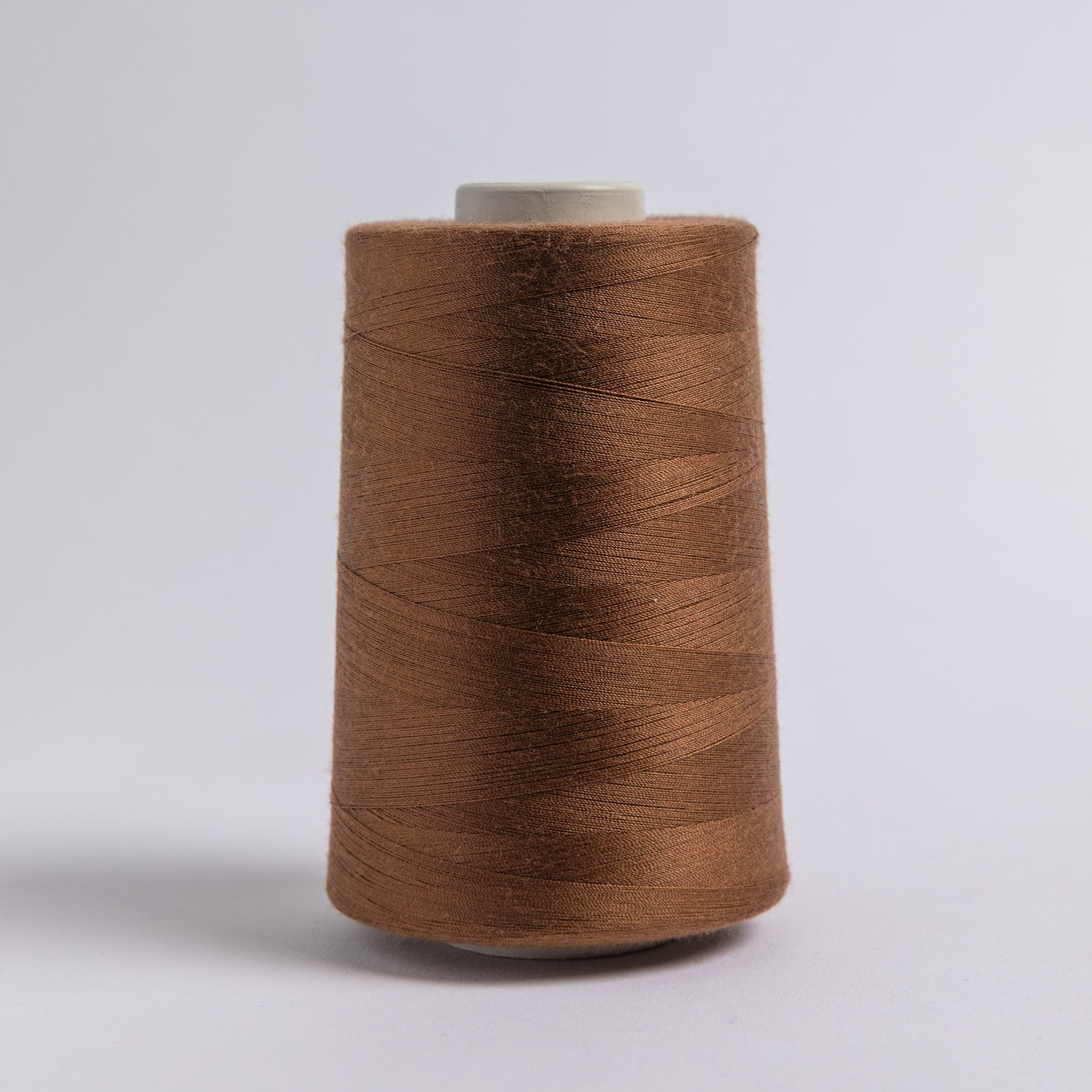 OMNI #3029 Milk Chocolate | ConnectingThreads.com