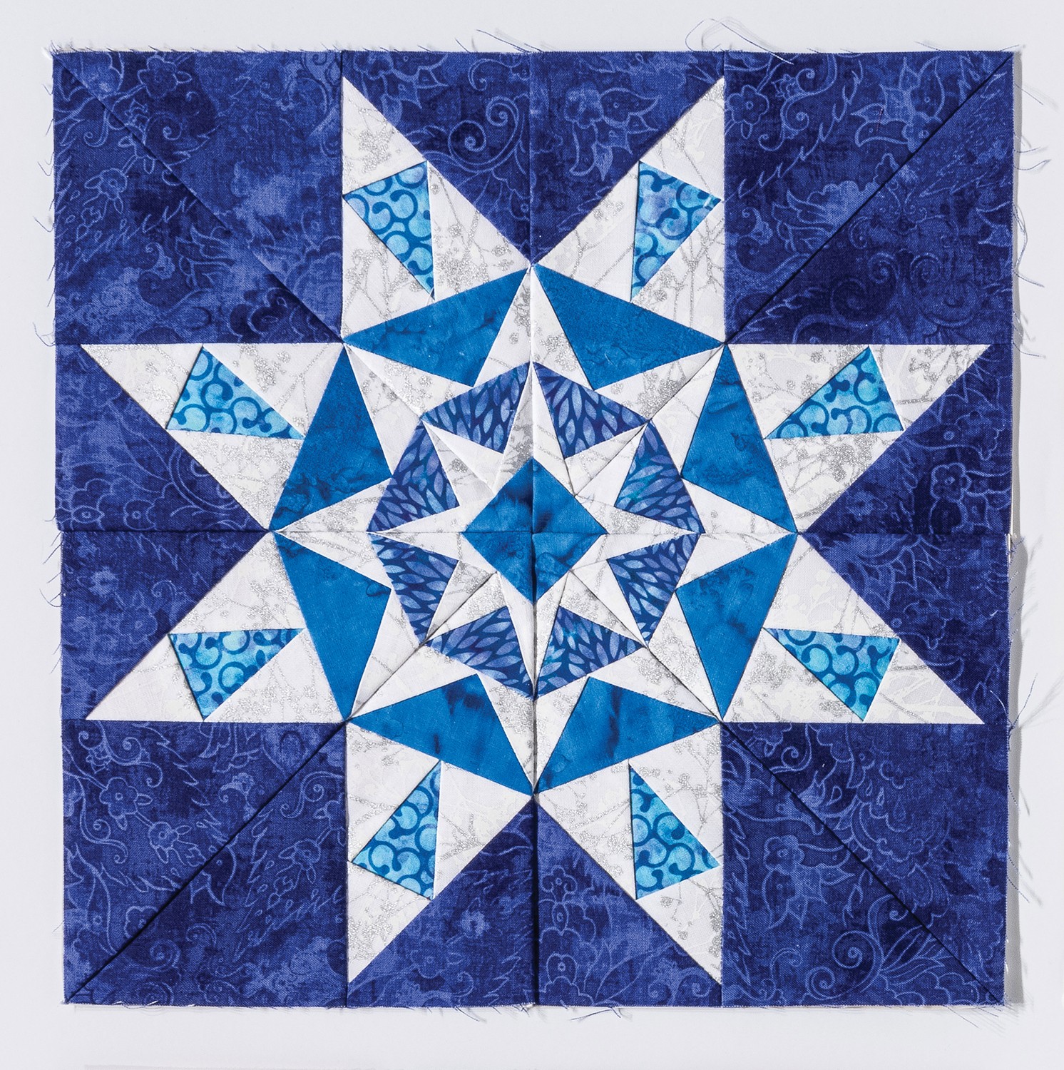 60 Fabulous Paper-Pieced Stars - Connecting Threads