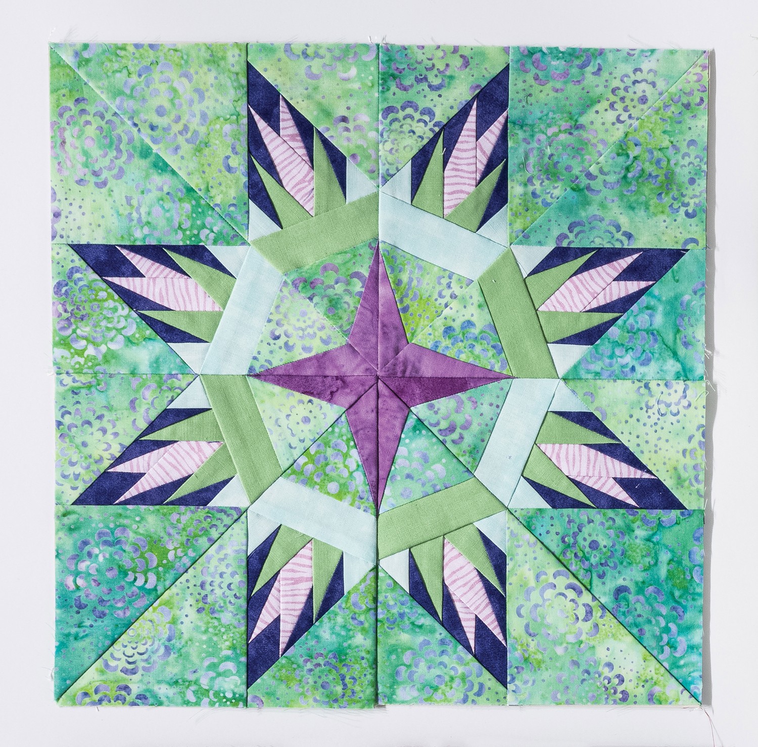 60 Fabulous Paper-Pieced Stars - Connecting Threads