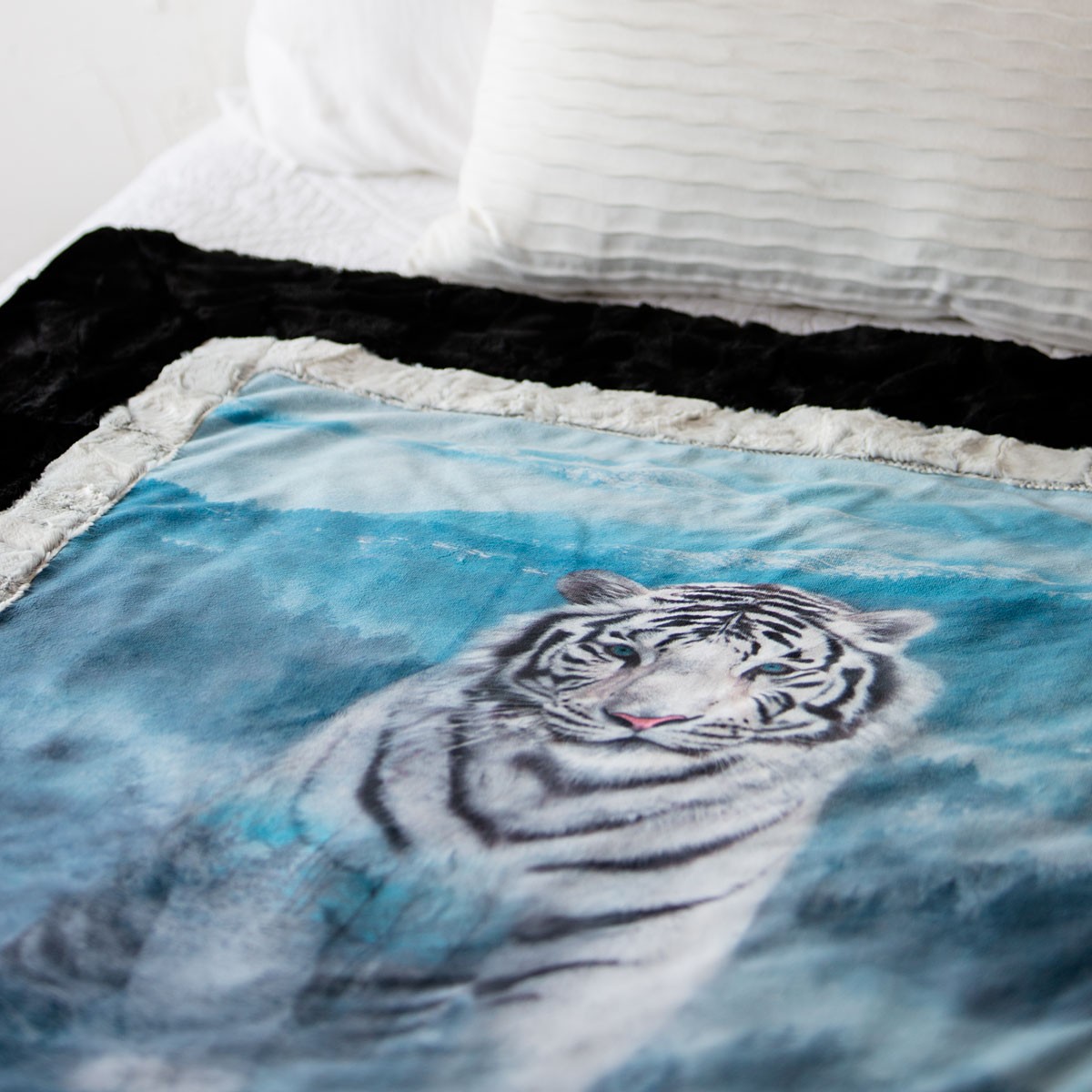 Siberian Tiger Cuddle Kit | ConnectingThreads.com