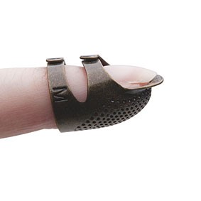 Open-Sided Thimble for Quilting | Connecting Threads