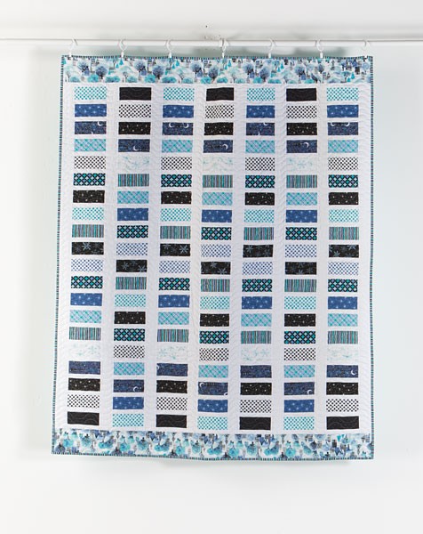 Winter Flurries - Lakeside Quilt Kit | ConnectingThreads.com
