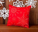 Free Snowflake Pillow Pattern Download | Connecting Threads
