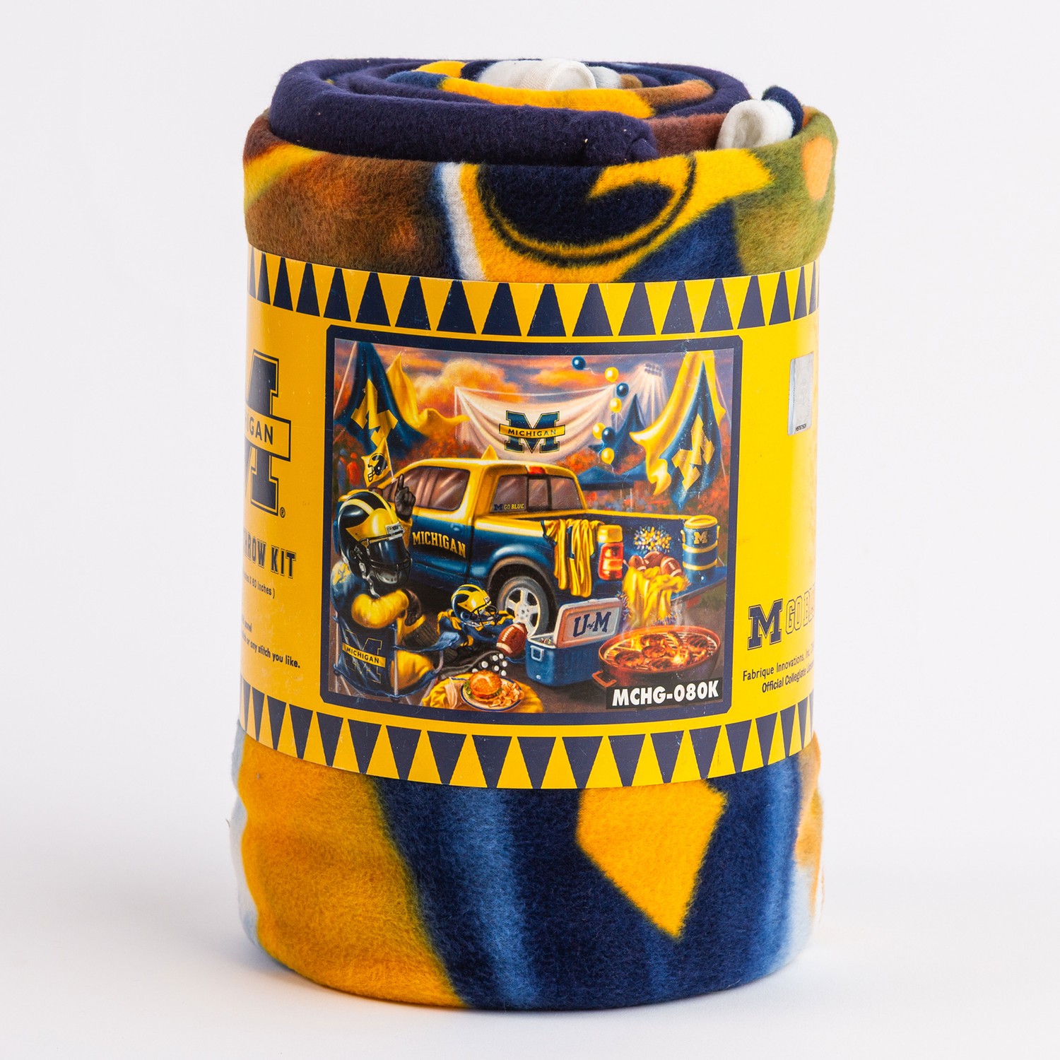 NCAA - NCAA MICHIGAN Fleece Throw Kit | ConnectingThreads.com
